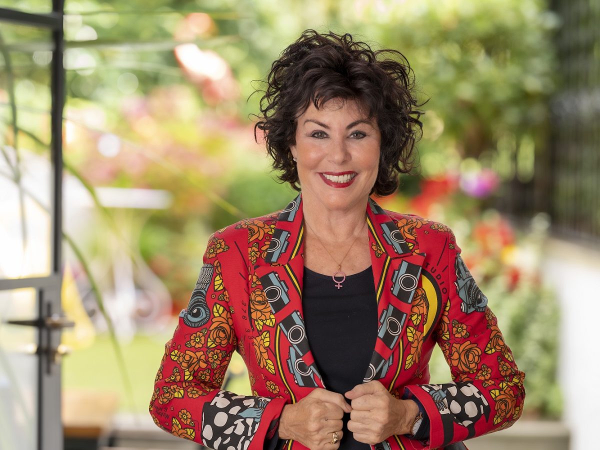 RUBY WAX | INTERVIEW - Interviews - Buzz Magazine