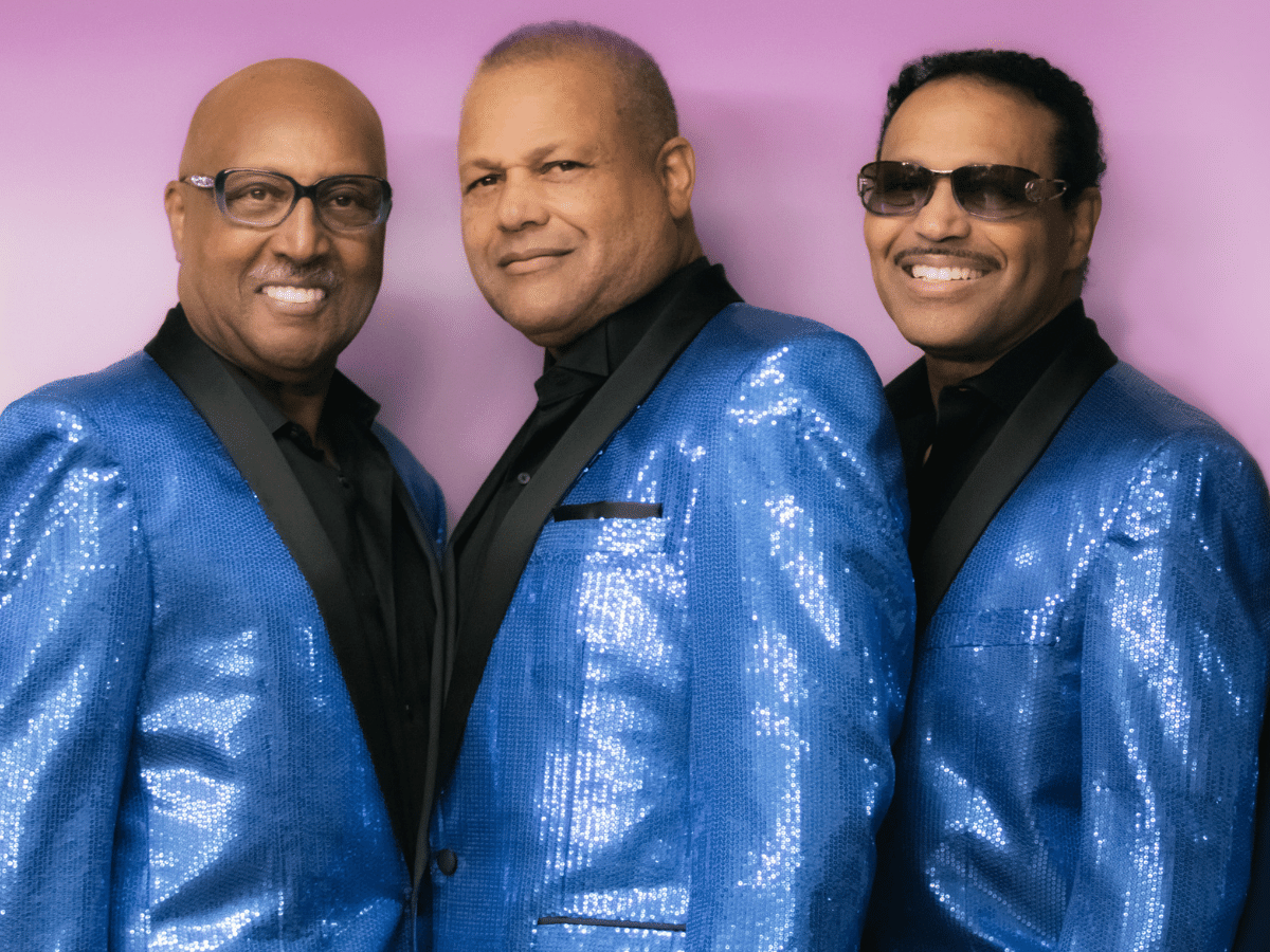 Tavares live review: R&B slow-jammers take Cardiff back to the 70s