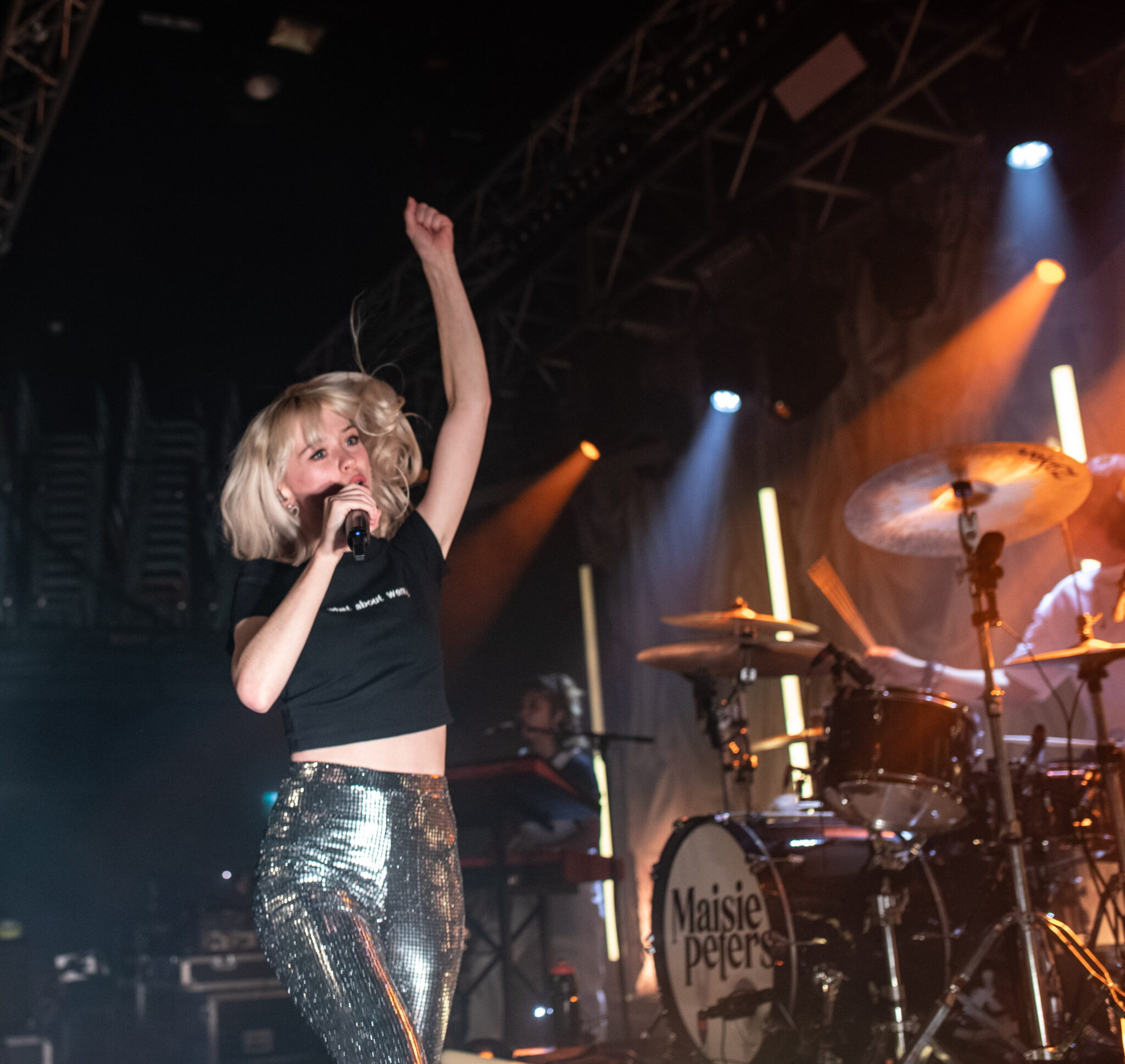 Maisie Peters live review: pop perfection & Swiftie vibes in Cardiff