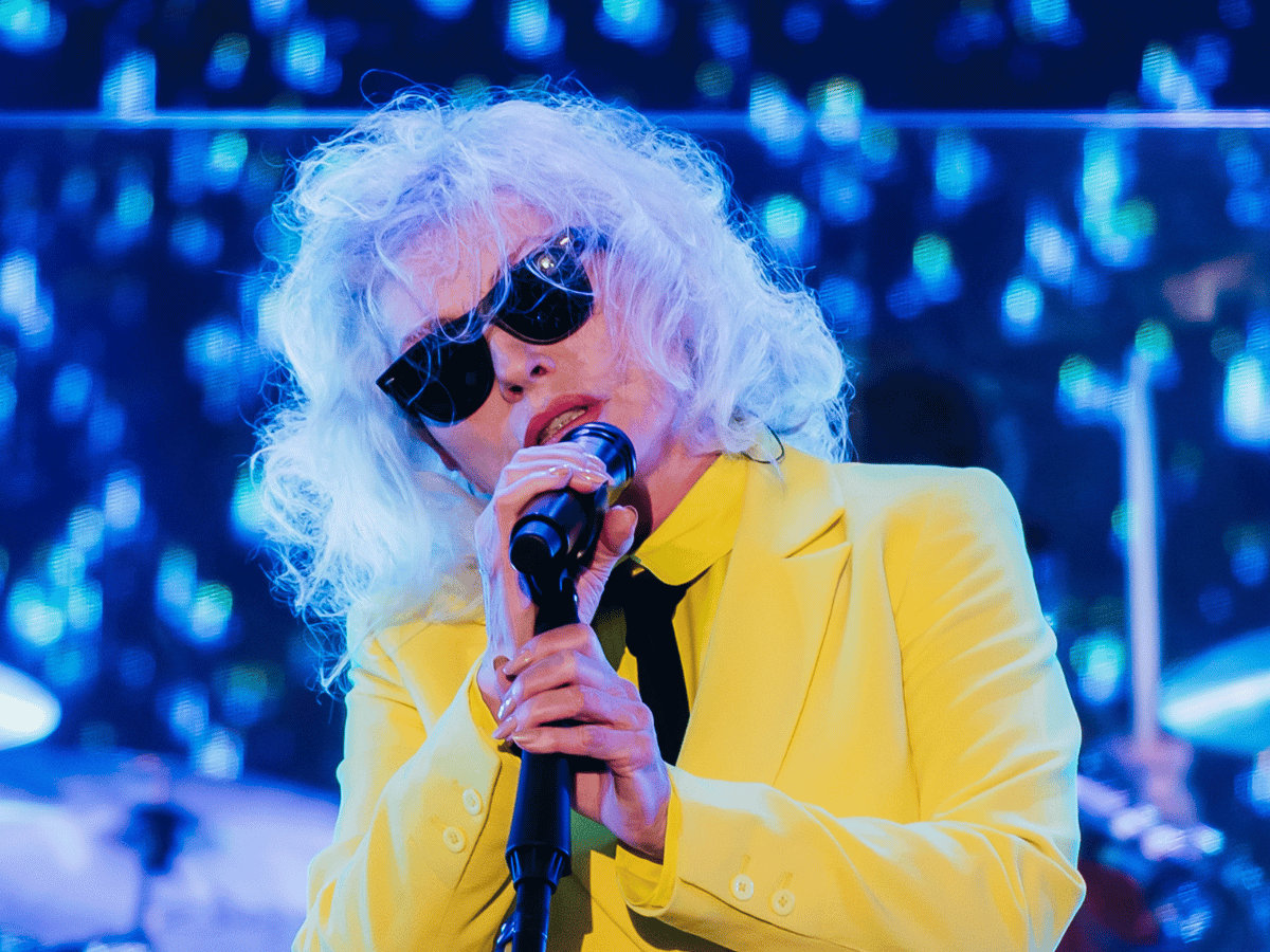 Blondie live review: celebrating 50 years of music at Cardiff Castle