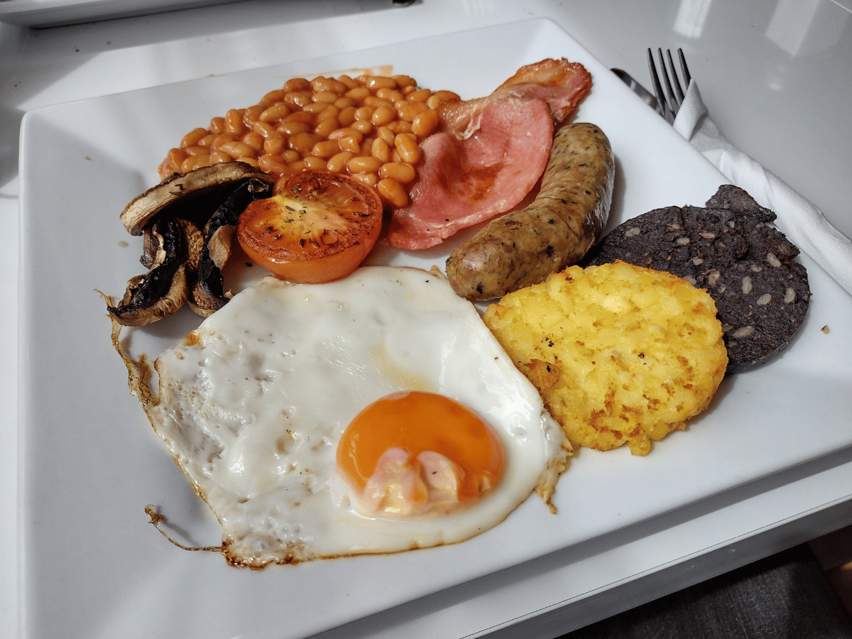 Boomerang Lounge review: a full breakfast with purpose in Cardiff