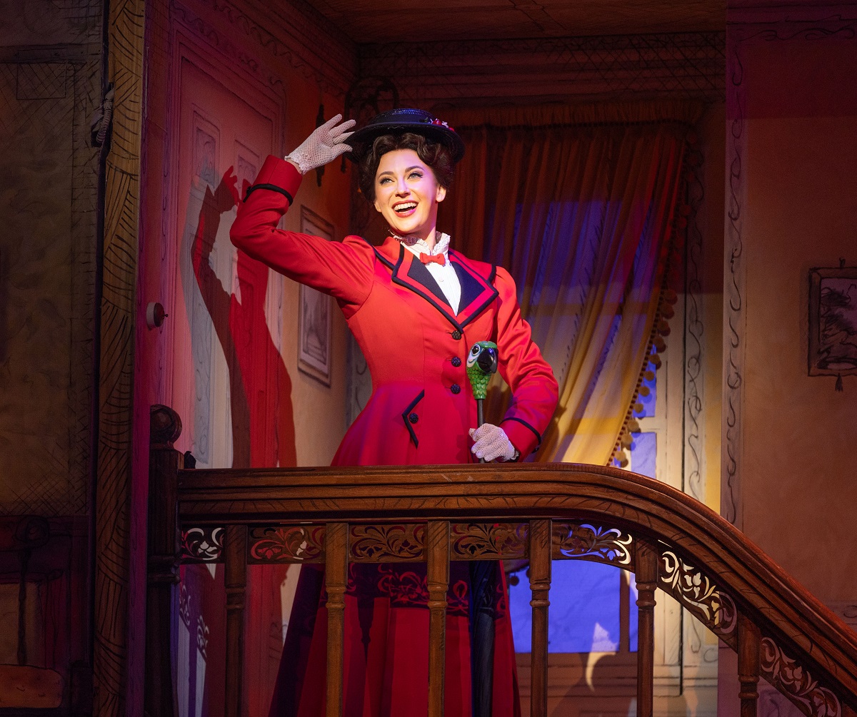 Let's get tidy! Mary Poppins is in Cardiff's WMC for Christmas